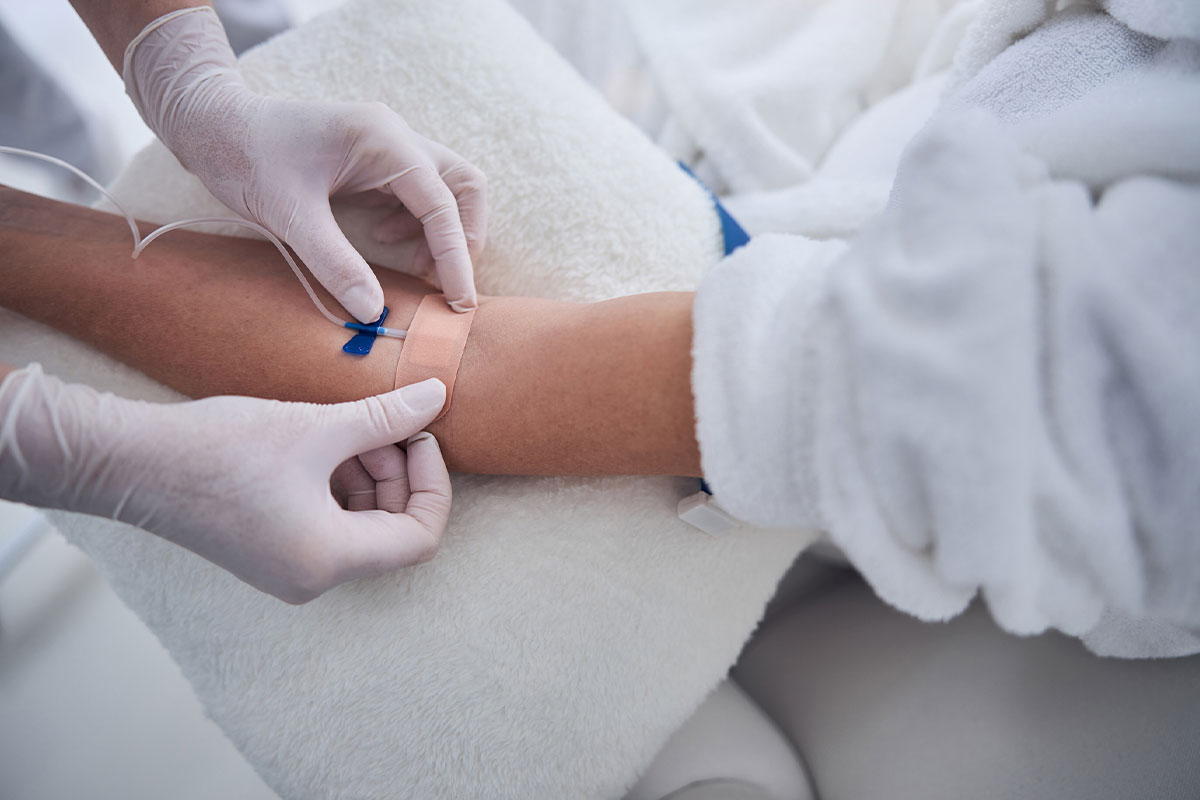 Tepezza in Berkeley, CA | Lunata® Eyelid and Cosmetic Surgery